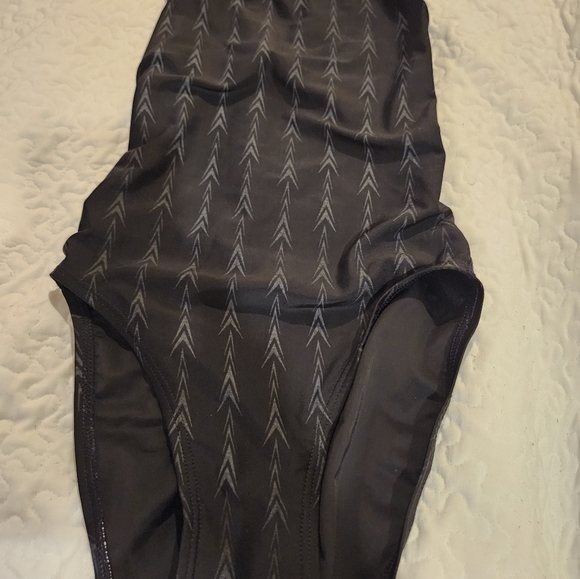 TYR | Swim | Tyr Competition Swimsuit Size Small | Poshmark